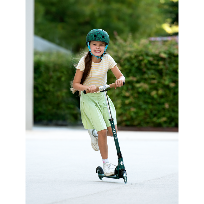 Scooter Micro Sprite ECO green - LED wheels